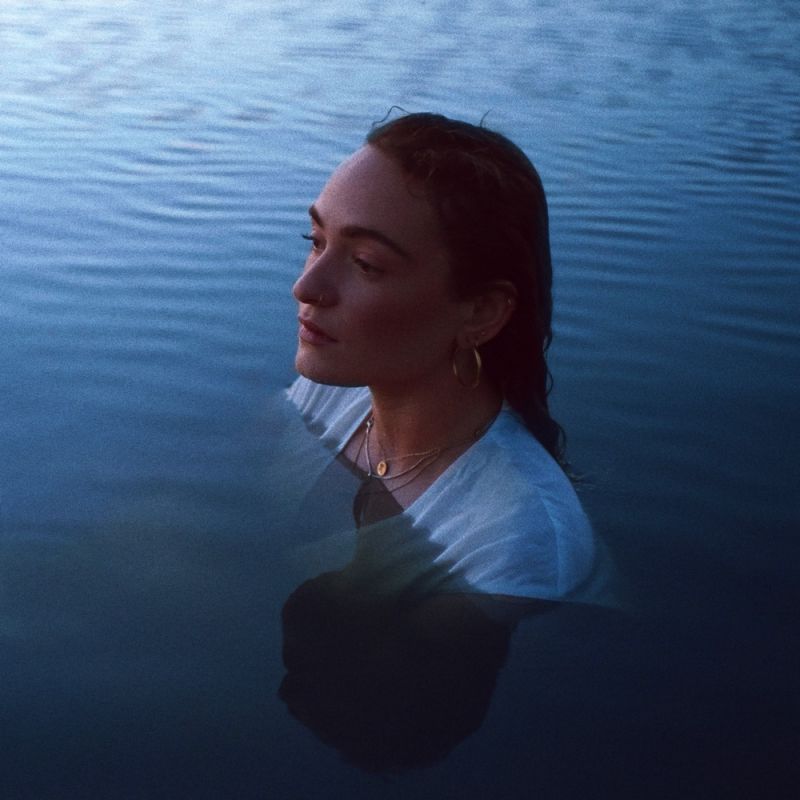 néomi - Before (2022) - MusicMeter.nl